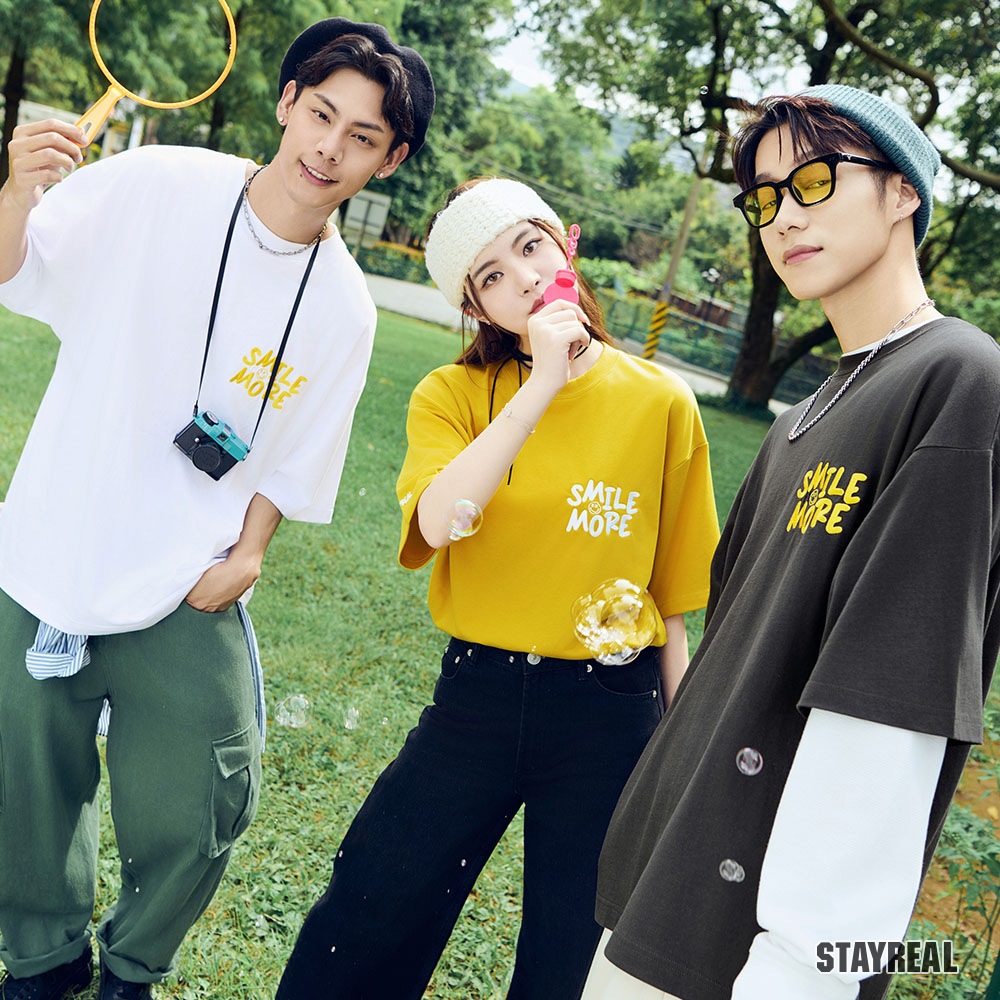 STAYREAL SMILE笑臉寬版T | 蝦皮購物