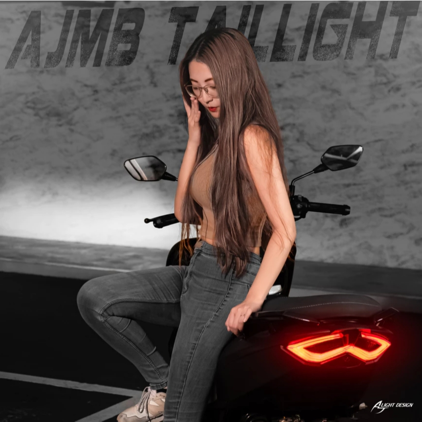 【星爵總部】AJMB尾燈 MMBCU 燻黑 流水方向燈 驗車模式 序列式方向燈 尾燈 行車紀錄孔 曼巴 尾燈 後燈組 | 蝦皮購物