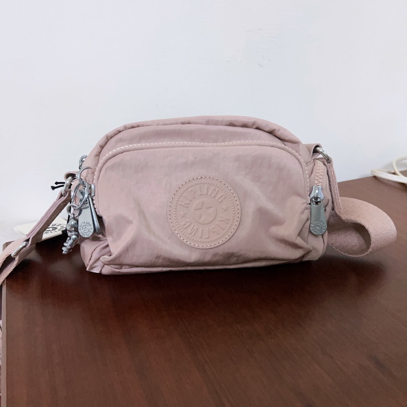 《全新正品》Kipling斜背包 隨身包 Jenera mini | 蝦皮購物