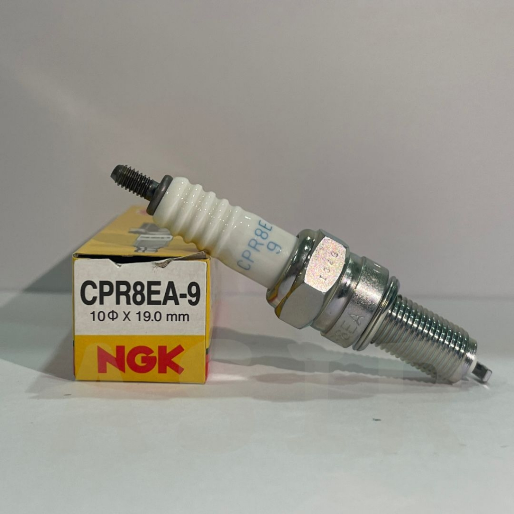 NGK火星塞（CR7E、CR8E、CR7HSA、CPR7EA-9、CPR8EA-9、CPR9EA-9、LR7D） | 蝦皮購物