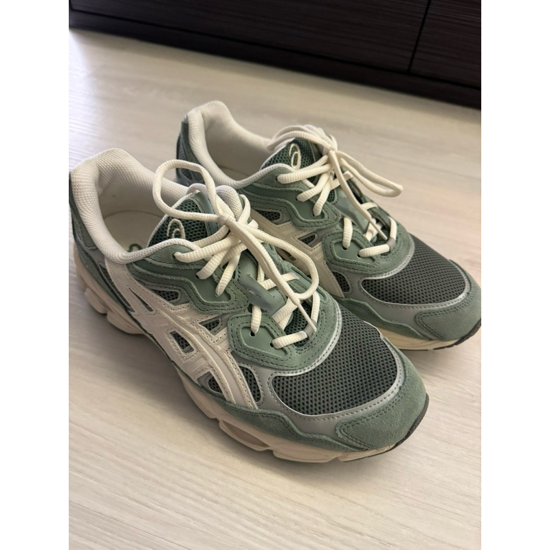 (已售出）ASICS GEL-NYC Ivy/smoke grey 1203A383 US9號 | 蝦皮購物