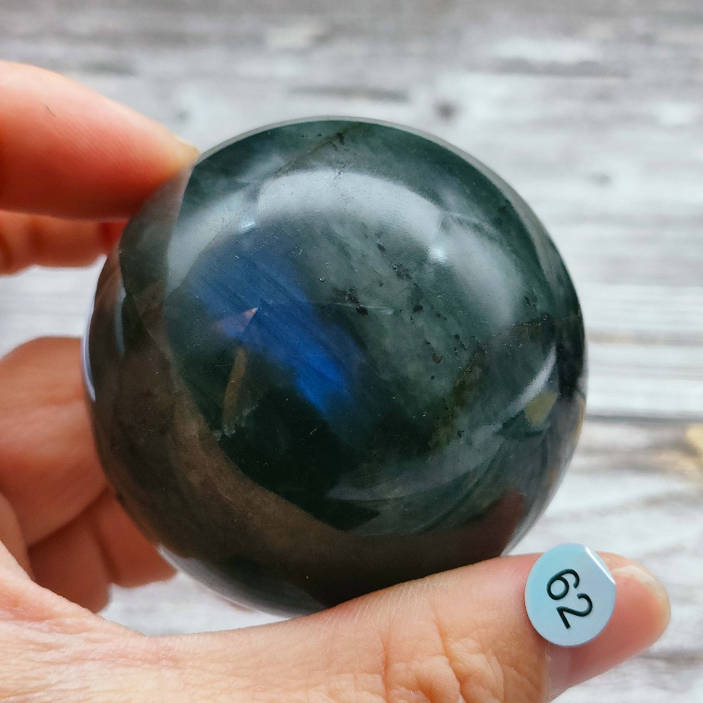 [硯嵐水晶 YL Crystal] 月光球 拉長石藍光 拉長石綠光 喉輪 | 蝦皮購物