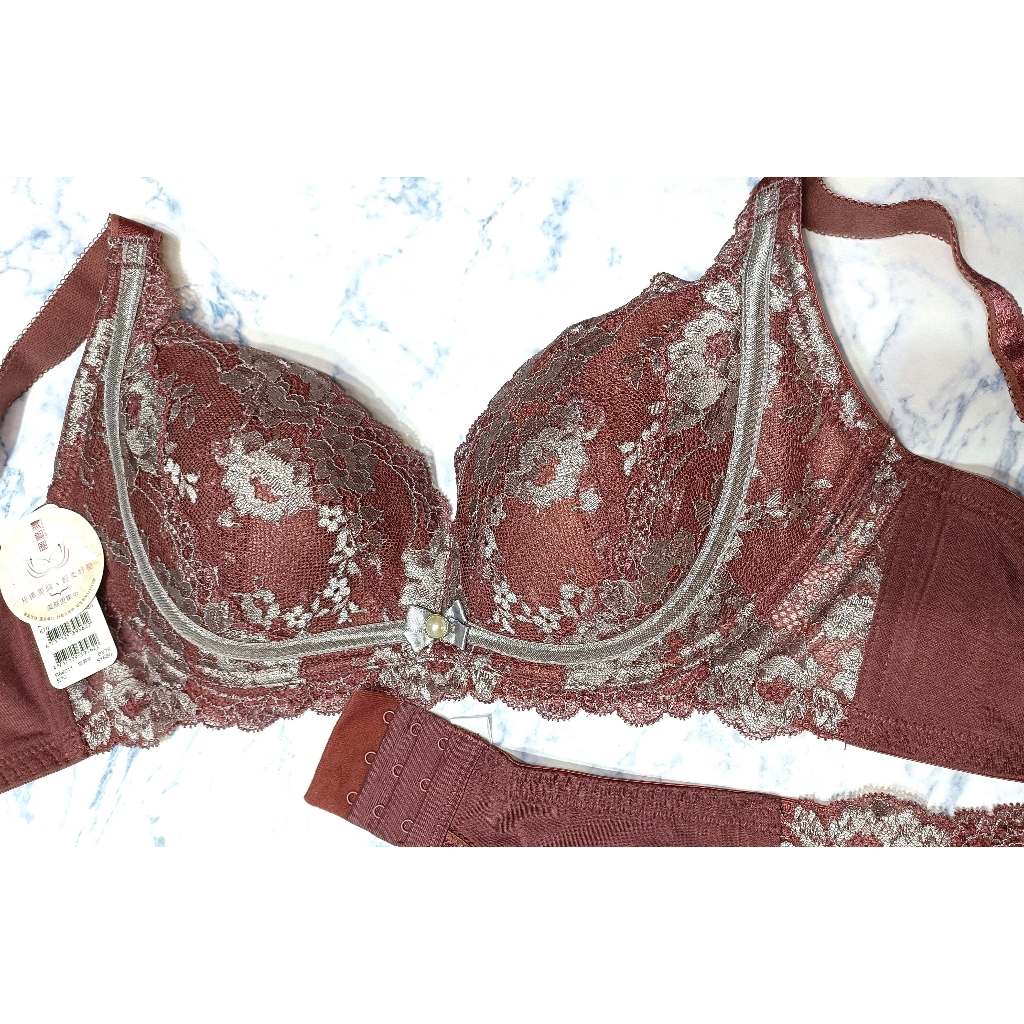 曼黛瑪璉無鋼圈70D/70E集中包覆內衣 | 蝦皮購物