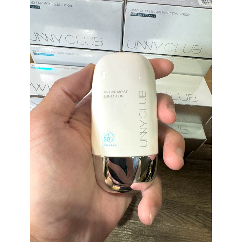 韓國製造UNNY 幹細胞胜肽 童顏小燈泡UV隔離霜50ml SPF50+ PA++++ 高倍防曬力、有沒有化妝全身可用 | 蝦皮購物