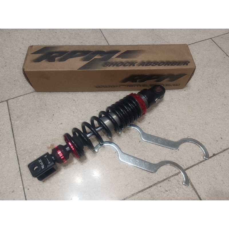 三陽工業改裝後避震器[R牌]預載/14段阻尼可調[偏心鎖點300mm長]MIO/風/R1/R1Z專用 | 蝦皮購物