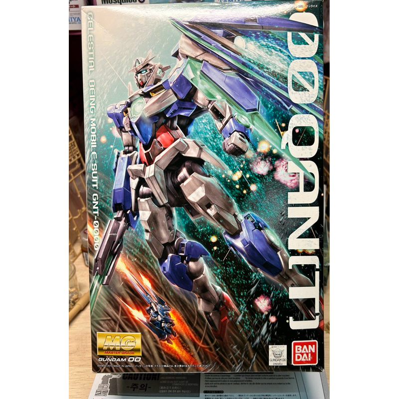 賣1100，萬代 MG 1/100 鋼彈OO 劇場版 OOQ鋼彈 | 蝦皮購物