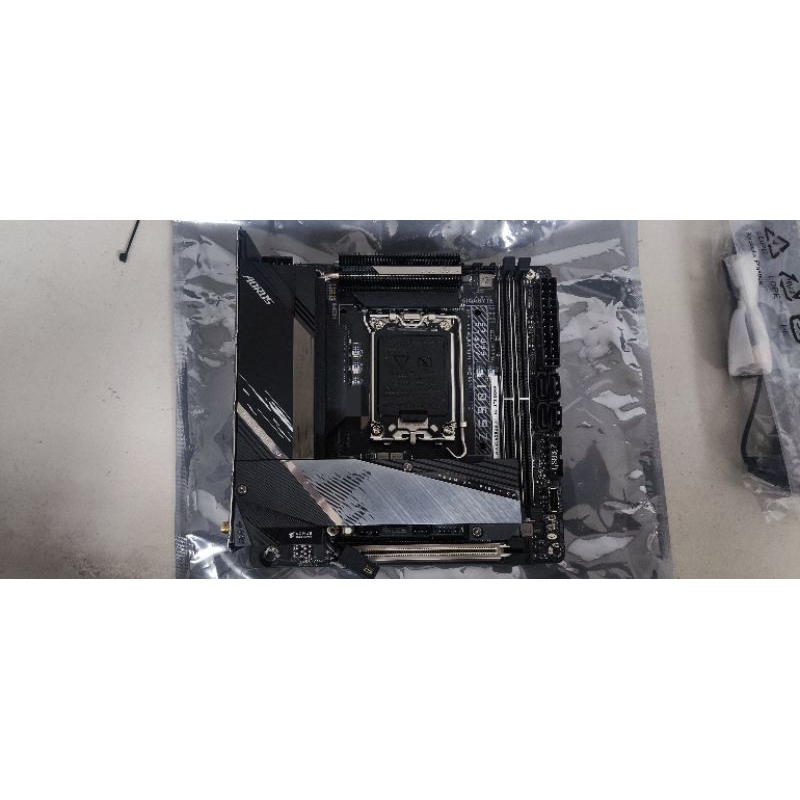 Z690I AORUS ULTRA LITE DDR4 | 蝦皮購物