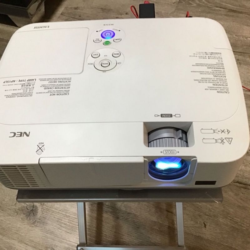 NEC M311X投影機 3100流明 HDMI 實測手機平板可外接無線投影 任天堂switch多人遊戲不延遲 | 蝦皮購物