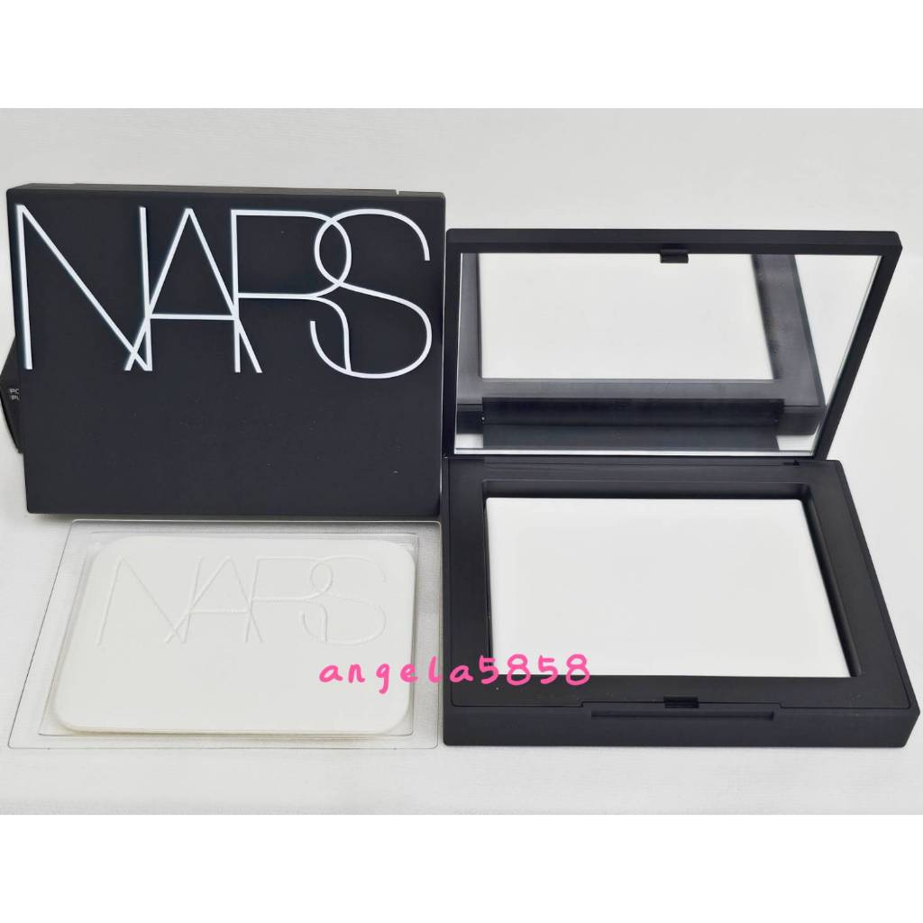 全新NARS 裸光蜜粉餅10g～小白餅～盒裝~百貨公司專櫃品~開電子發票 | 蝦皮購物