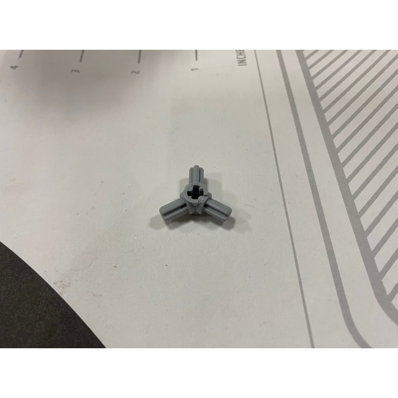 LEGO 4502595 淺灰色 Axle Connector 三向 十字軸 57585 | 蝦皮購物