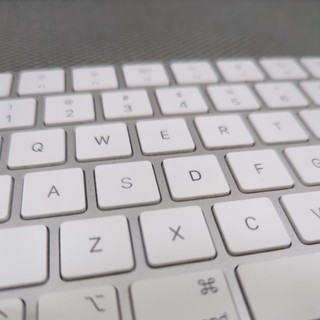 原廠 新一代 Apple Magic Keyboard A2450 2 巧控鍵盤 不含數字 第二代！ | 蝦皮購物