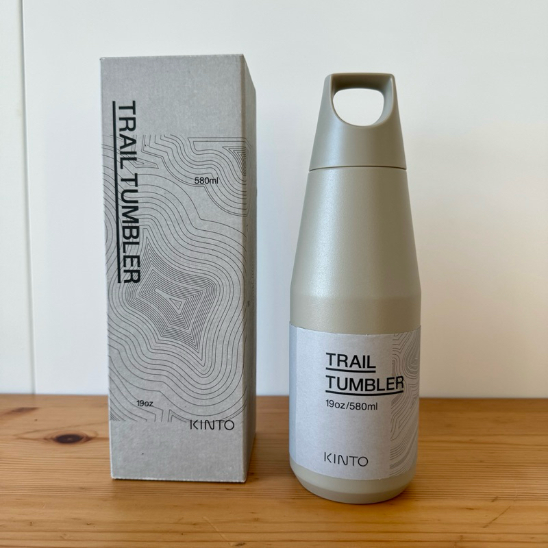 日本 KINTO Trail Tumbler 律動保溫瓶 象牙灰 580ml （全新） | 蝦皮購物