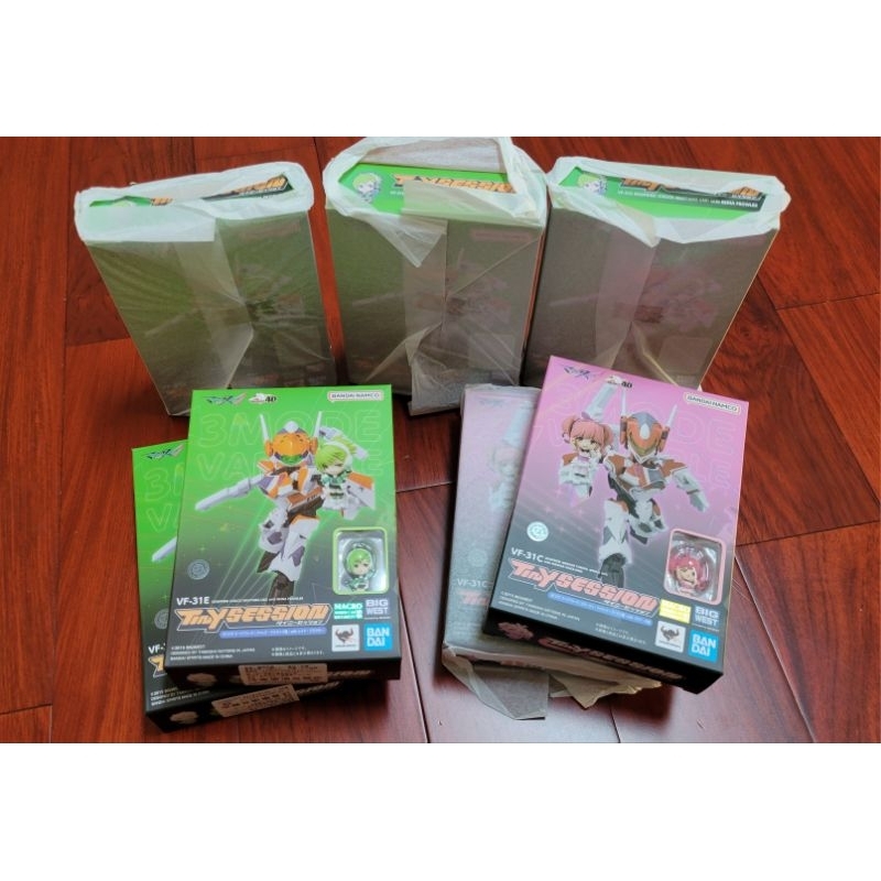 我最便宜 TINY SESSION 超時空要塞 VF-31E 齊格菲(恰克機)&蕾娜 VF-31C 米拉潔機 瑪基娜 | 蝦皮購物