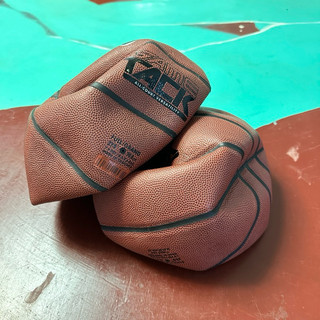 二手Nike Game TACK合成皮 籃球 | 蝦皮購物