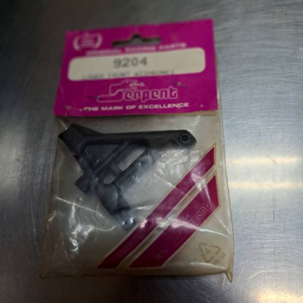 SERPENT 9204 LOWER FRONR WISHBONES (出清品) | 蝦皮購物