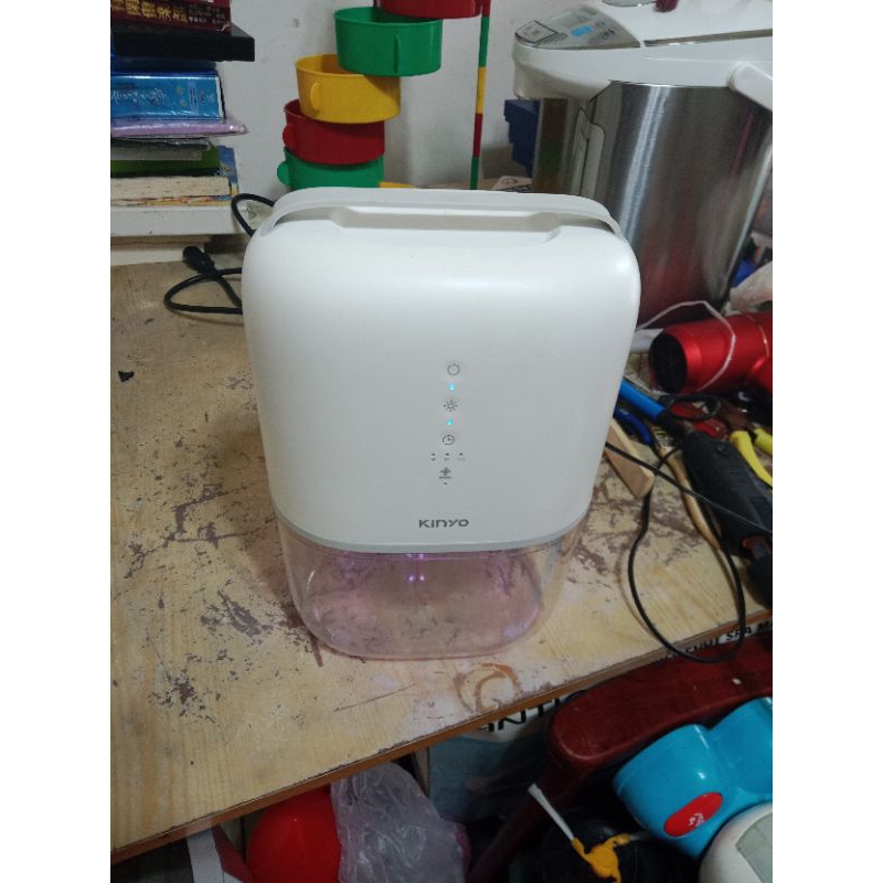 製造日期2022年11月Kinyo除濕機售價200元，狀況正常 | 蝦皮購物