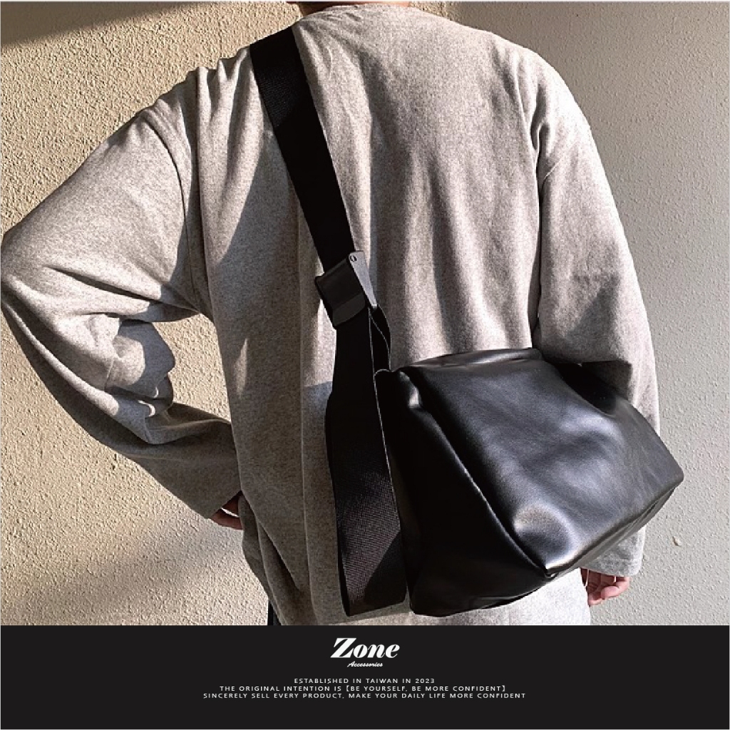 Zone ACC |『現貨免運』經典軟皮革 韓國設計 拉鍊 小包 包包 側背包 / 男生包包 女生包包 / Z166 | 蝦皮購物