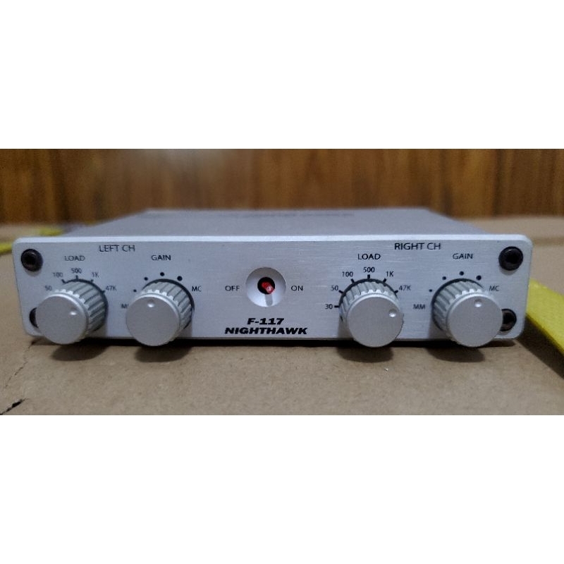 美國製 Ray Samuels audio Emmeline F117黑膠唱片 電池供電 幾無底噪唱頭放大器 | 蝦皮購物