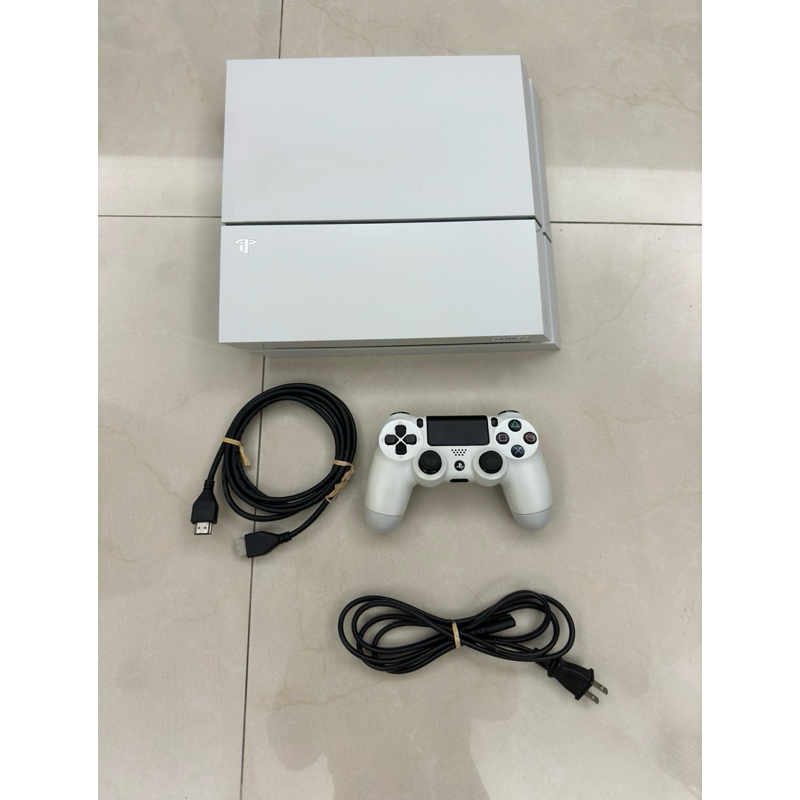 【PS4 主機】白色 二手 狀況良好 換ps5所以賣出 | 蝦皮購物