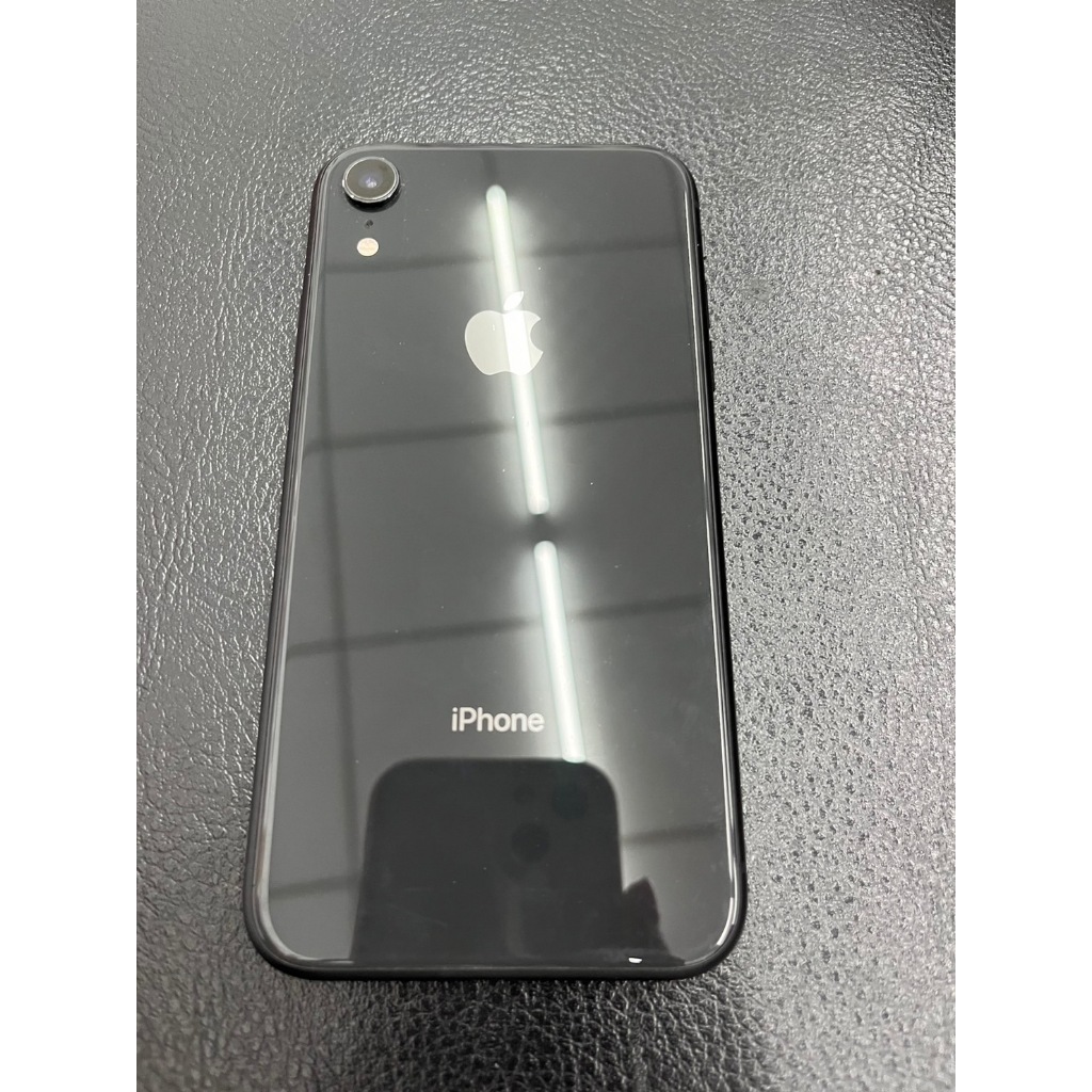 【屏東潮州店家】APP XR 128G黑 8成新中古機，電池76%附玻璃保護貼+空壓殼 售6990 | 蝦皮購物