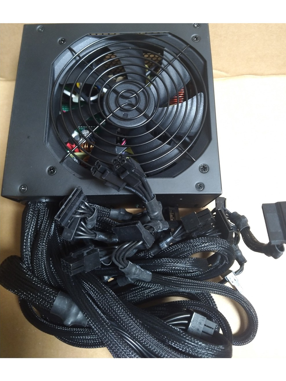 全新全漢FSP750-80EGN，IPC電腦750W電源應器80PUS認證 | 蝦皮購物