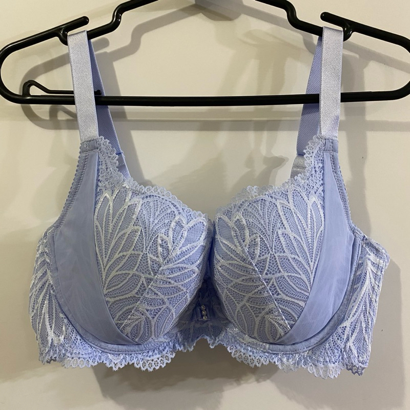 Easy shop藍/綠/黃色集中美背內衣80C/80E/85C/85D/90C/90D/90E/95D/95E | 蝦皮購物