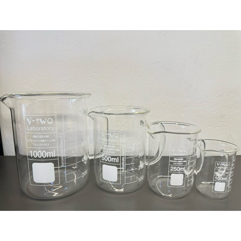 【畢納生活坊】V-TWO 有柄玻璃燒杯 100ml-2000ml 耐熱 把手燒杯 附握把燒杯 咖啡杯 玻璃杯 玻璃 | 蝦皮購物