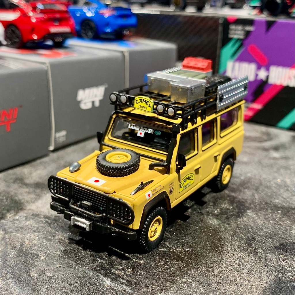 免運 MINI GT Land Rover Defender 110 Camel Trophy 亞馬遜 日本 751 | 蝦皮購物
