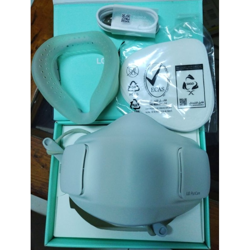 LG樂金 PuriCare 口罩型空氣清淨機 AP300AWFA | 蝦皮購物