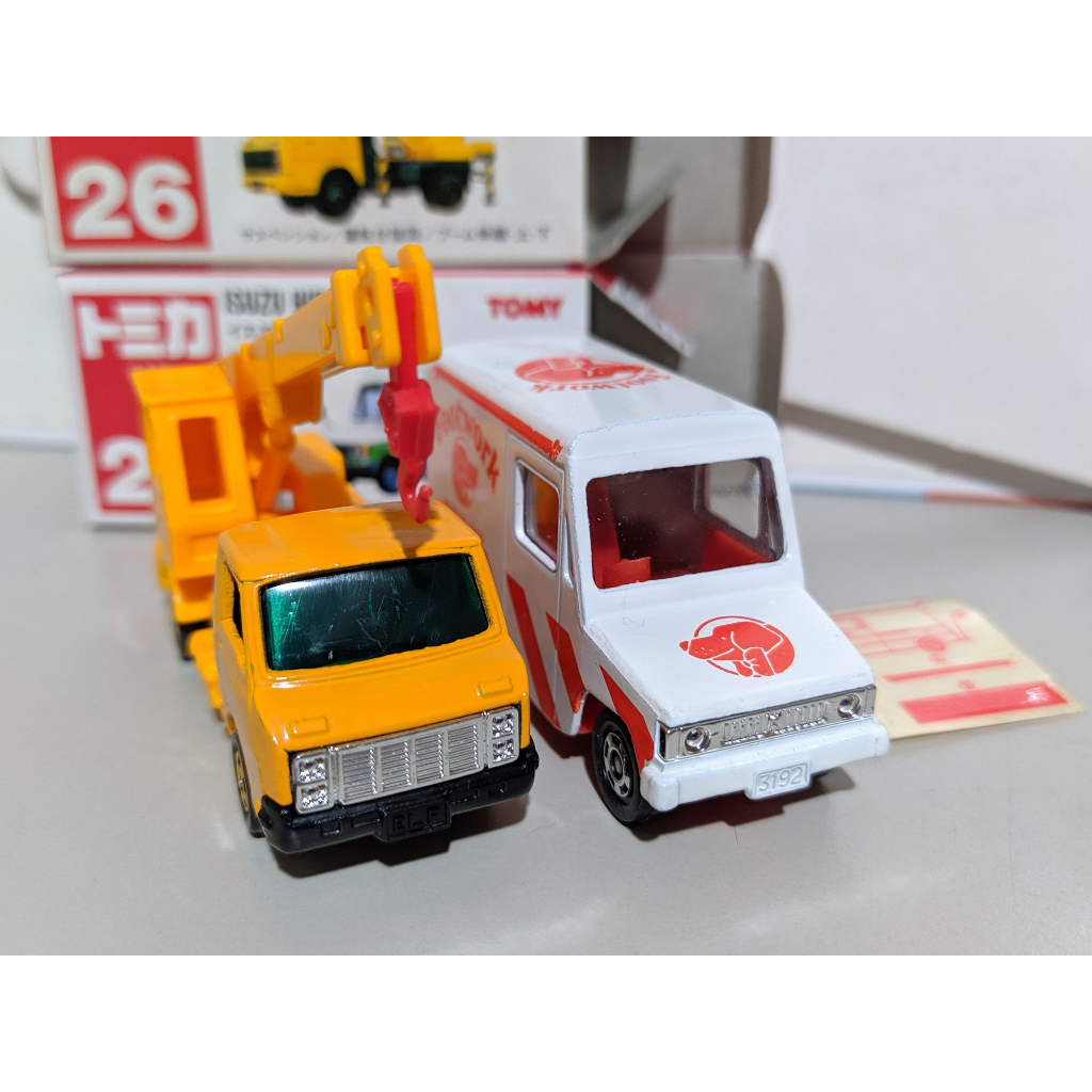多美 tomy Tomica 26 ELF crane TS-30 吊車 27 Isuzu Hipac VAN 日本製 | 蝦皮購物