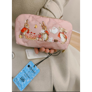 LeSportsac Peter Rabbit 新年彼得兔聯名 手拿包 化妝包 收納包 筆袋 萬用袋 可愛 禮物 雜物 | 蝦皮購物