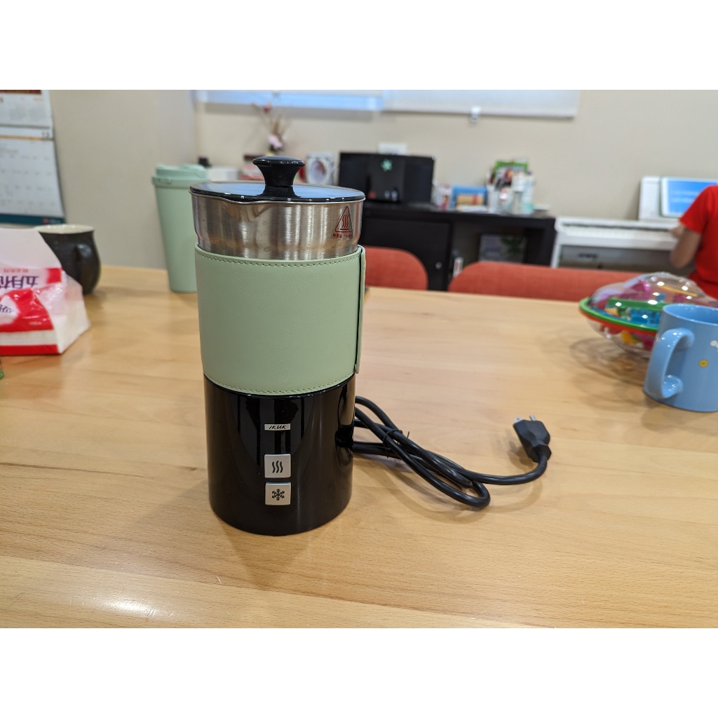 IKUK 艾可 分離式電動奶泡機840ml(輕鬆打出綿密奶泡) | 蝦皮購物