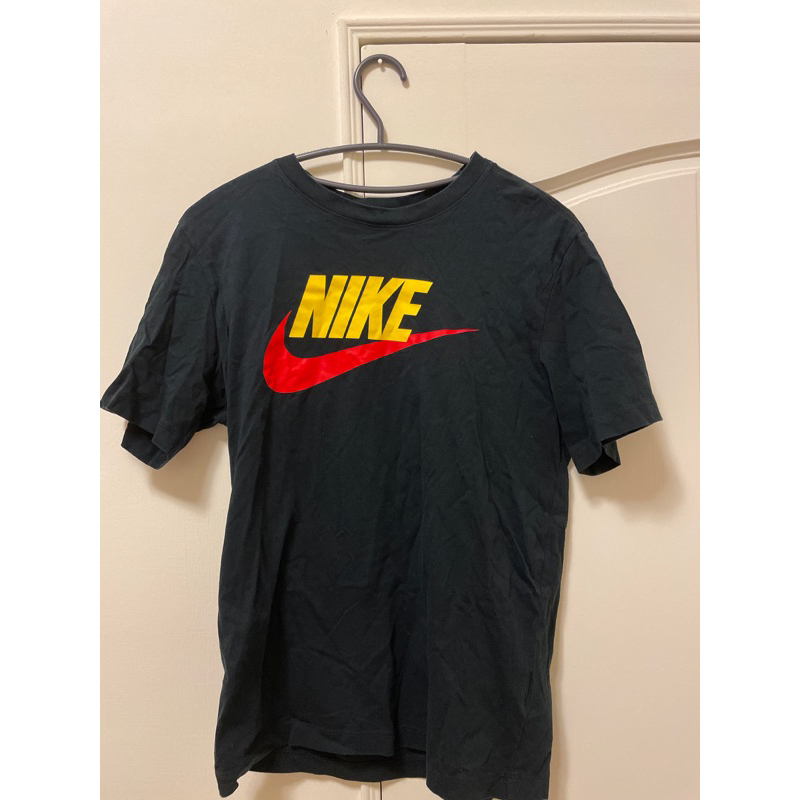 NIKE LOGO 黑色短T | 蝦皮購物