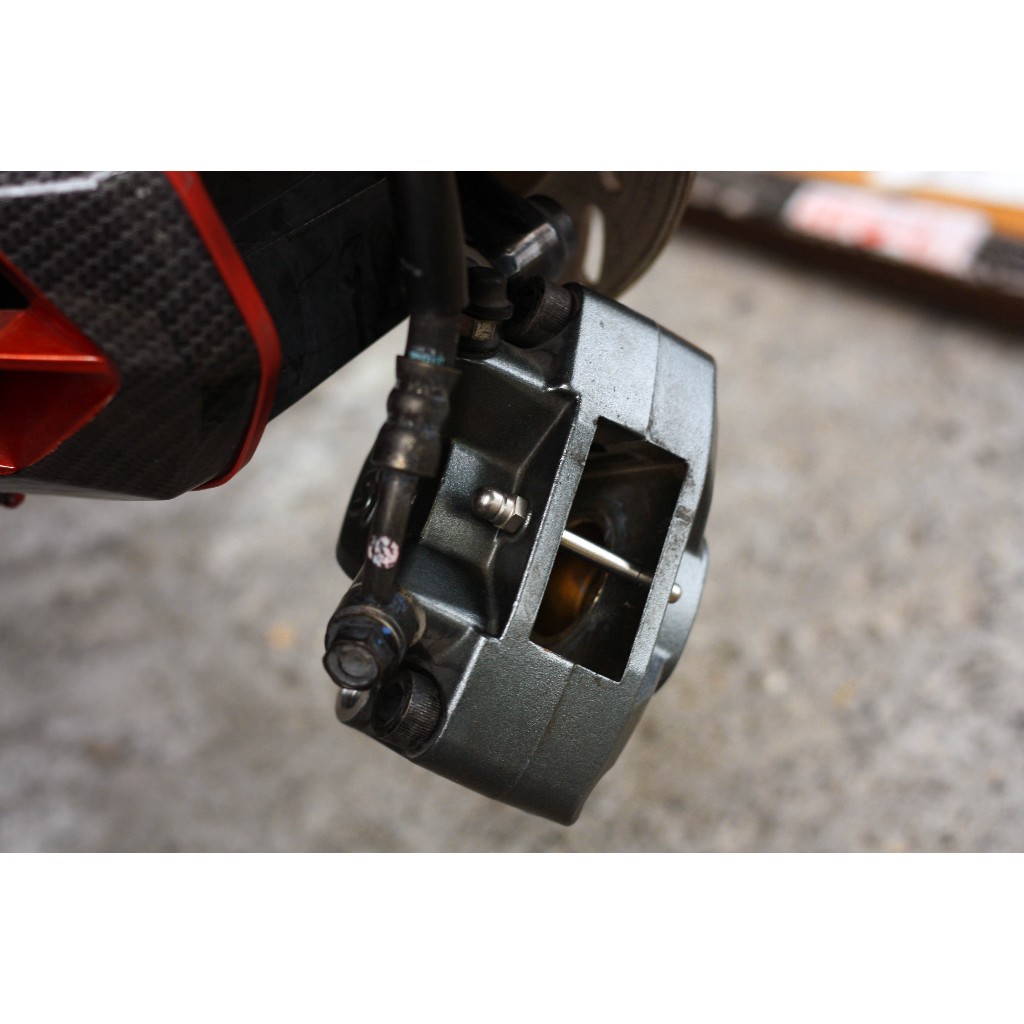 [白鐵插銷] 白鐵 固定銷 DRG MMBCU JETSL 後卡鉗插銷 白鐵插銷 卡鉗插銷 原廠卡鉗 後面 白鐵材質 | 蝦皮購物