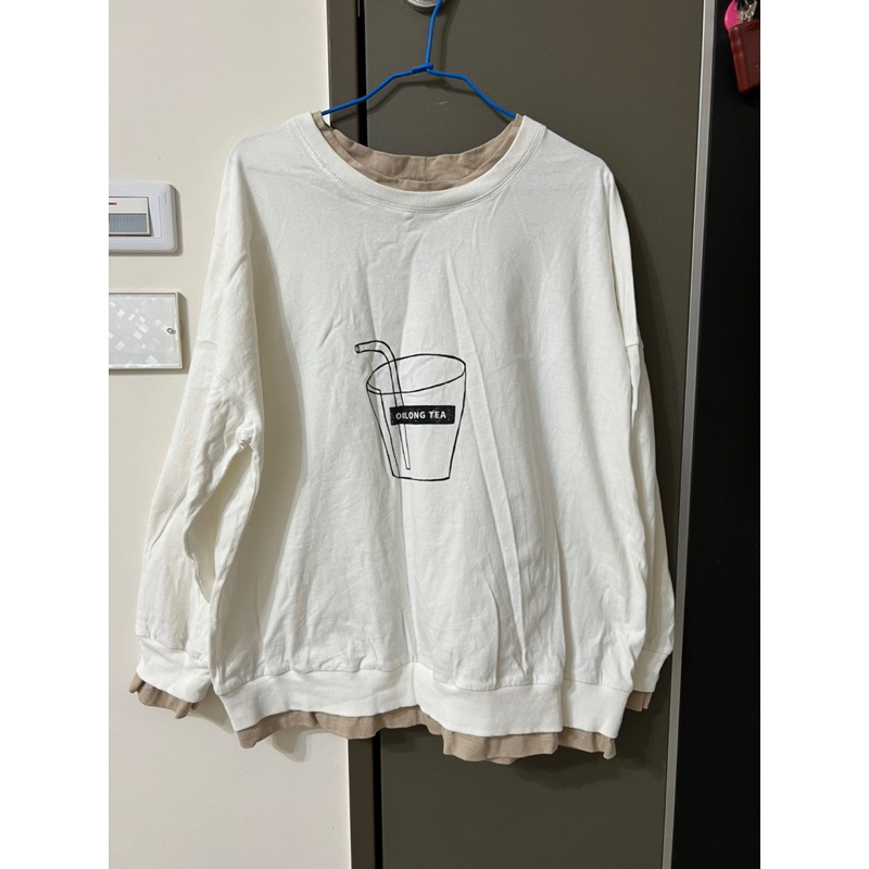 E-wear 假兩件落肩T | 蝦皮購物