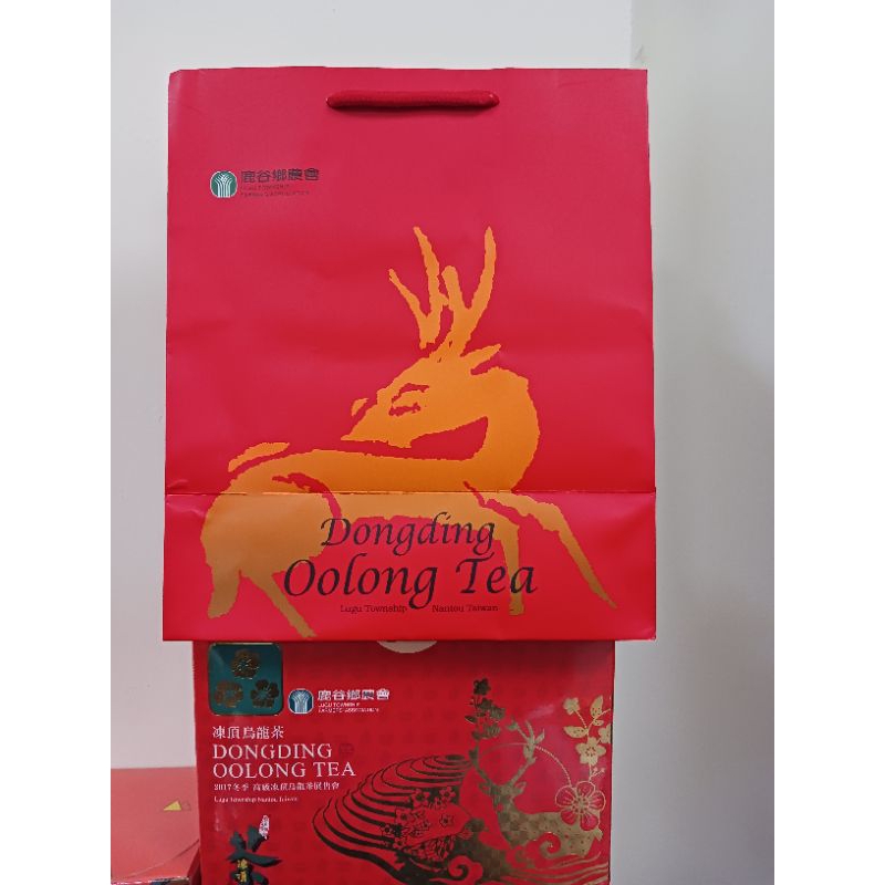 2017年冬季＜3朵梅＞鹿谷農會比賽茶。凍頂烏龍茶。1盒300gx2罐裝=600g=1斤好喝。伴手禮。藏茶。 | 蝦皮購物