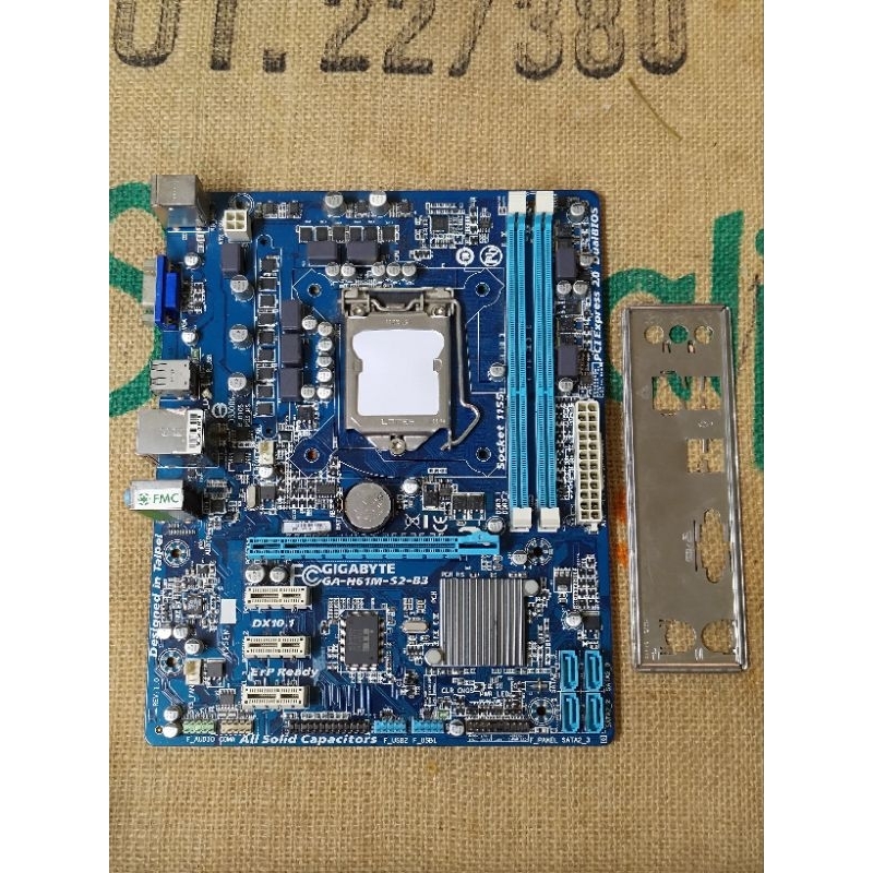 Gigabyte GA-H61M-S2-B3 + Intel Core i3-3220 + 3G + 450w | 蝦皮購物