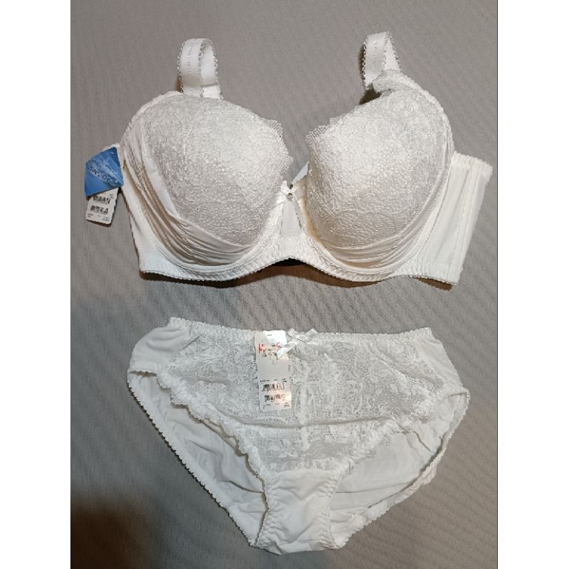 瑪登瑪朵內衣RA0299 牙白 LW01 F85+內褲FA0299 牙白 LW01 XL | 蝦皮購物