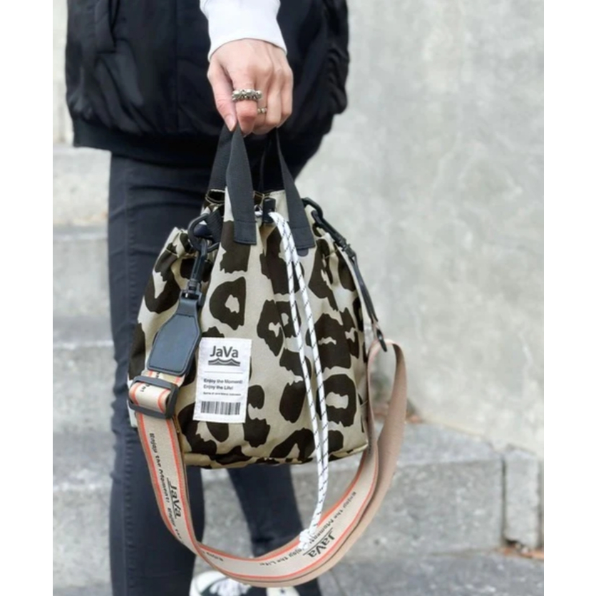 ️日本代購 ️日本品牌 Classical Elf. x JAVA 2way束口手提水桶包/肩背包 | 蝦皮購物