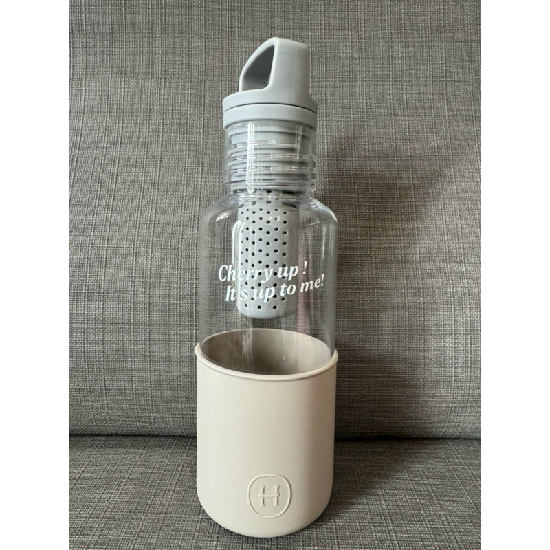 HYDY-590ml 輕靚水瓶 | 全新 透明瓶-雲灰 | 蝦皮購物