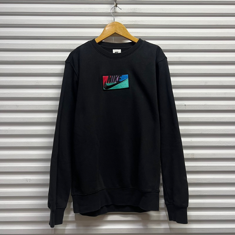 《OPMM》-[NIKE] Patch Crewneck Sweatshirt | 蝦皮購物