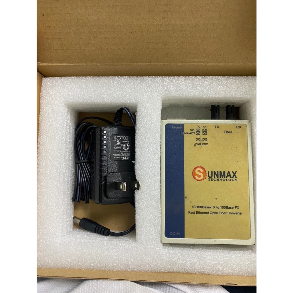 【Diana電腦】二手SUNMAX SUN1100-2(ST)光電轉換器(價格可議) | 蝦皮購物
