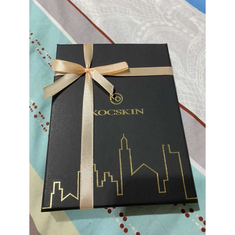 全新KOCSKIN 鑽石黑卡/龍蝦卡VIP禮物 護照夾 | 蝦皮購物