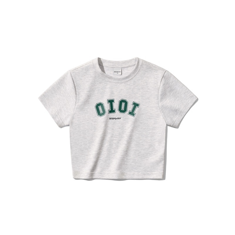 現貨！韓國親自帶回 OIOI 短版 logo 淺灰色 綠色字體 短袖 上衣 | 蝦皮購物