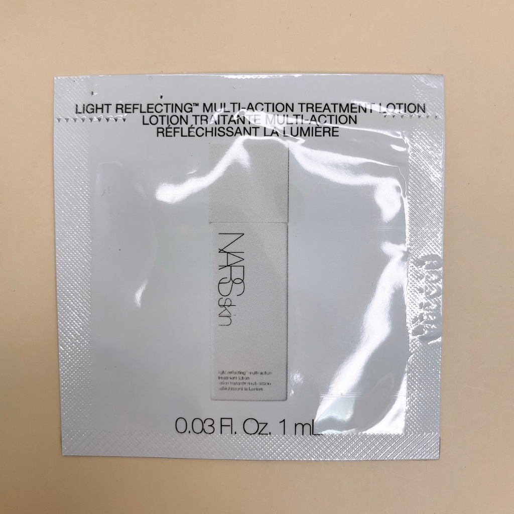 Y.A🌸 NARS 裸光賦活全效精華水 裸光賦活彈潤水凝霜 1ml 小樣 光圈霜 光圈水 | 蝦皮購物
