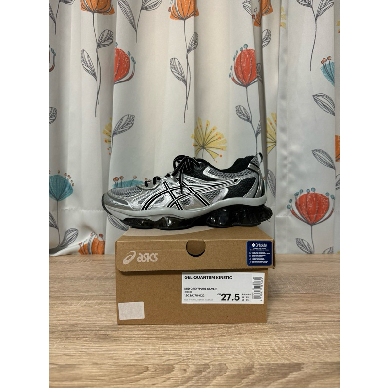 Asics quantum kinetic us9.5 銀色 95% 台灣公司貨（勿直接下單） | 蝦皮購物
