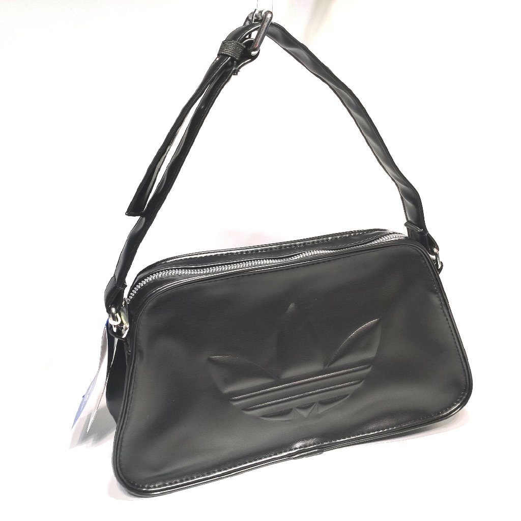 《全新現貨》 Adidas Originals 三葉草 大LOGO 腋下包 單肩腋下包 沙漏包 側背包 IT7380 | 蝦皮購物