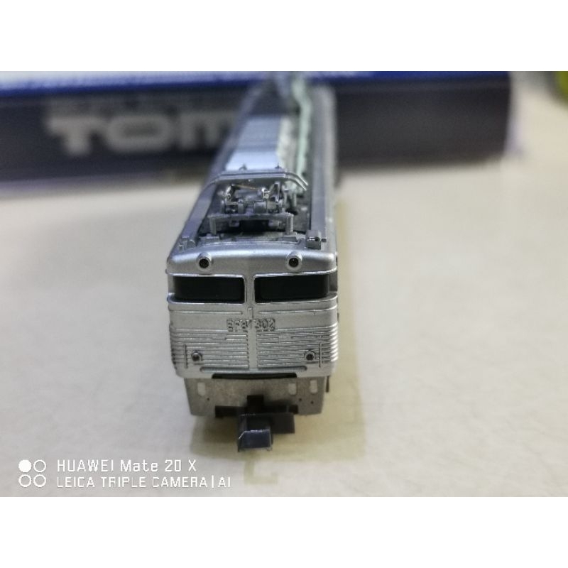 TOMIX 2104 EF81-302 電氣機關車 銀機 | 蝦皮購物