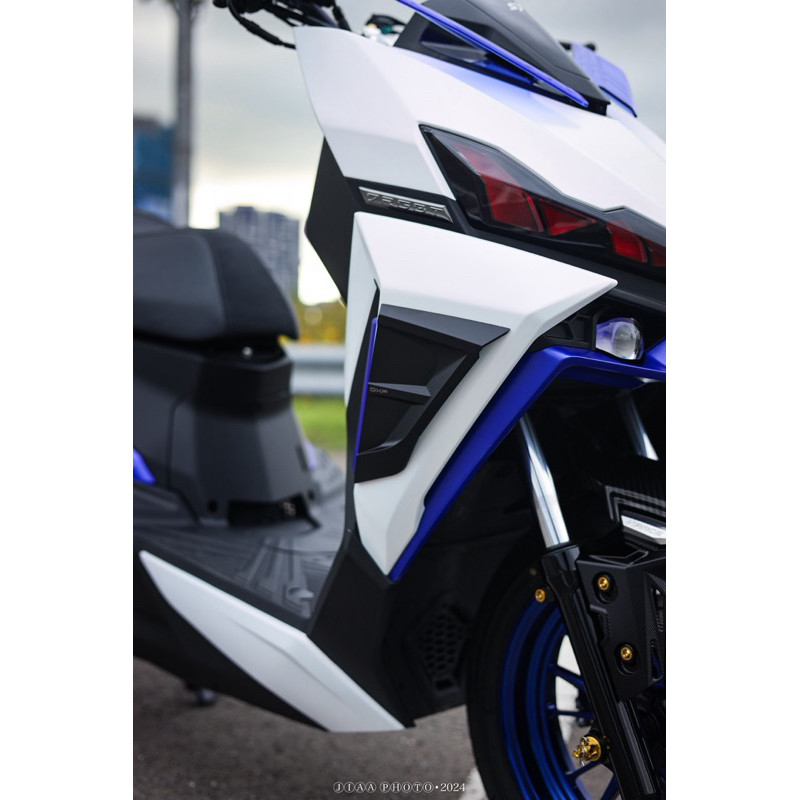 【戰鬥機】二代DRG黏貼式定風翼 寬體套件 DXF類寬體防碰撞套件 C7design SYM DRG2 DRG158 | 蝦皮購物