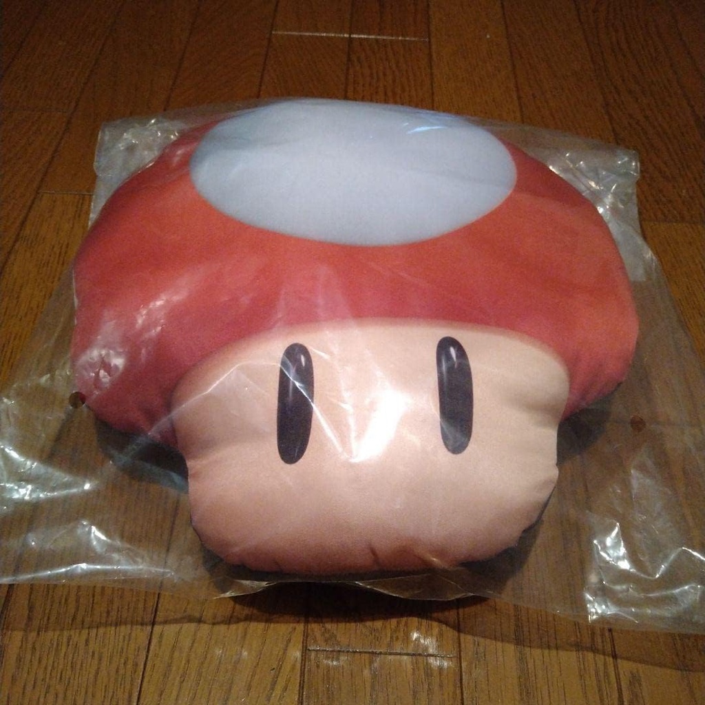[Super Mario Bros.] Mushroom cushion limited sales in Japan | 蝦皮購物